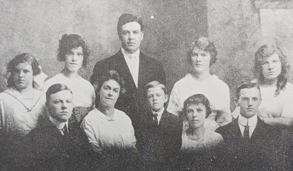 Biography | Richard L. Evans